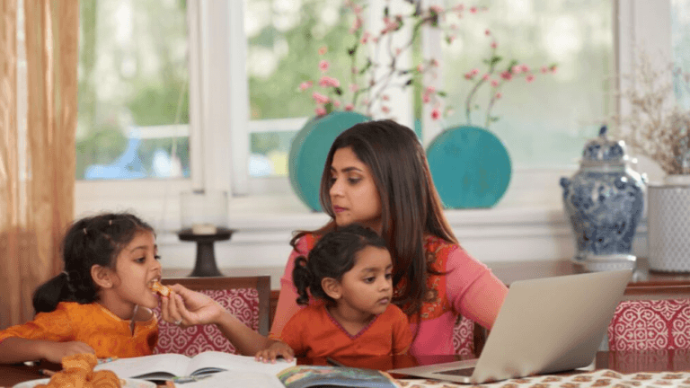 4 Essential things to know while raising your kid in a single parent family